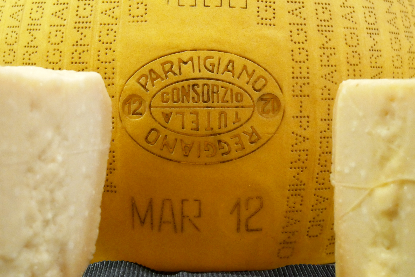 Apéro accords parfaits : Parmesan & champagnes de vignerons